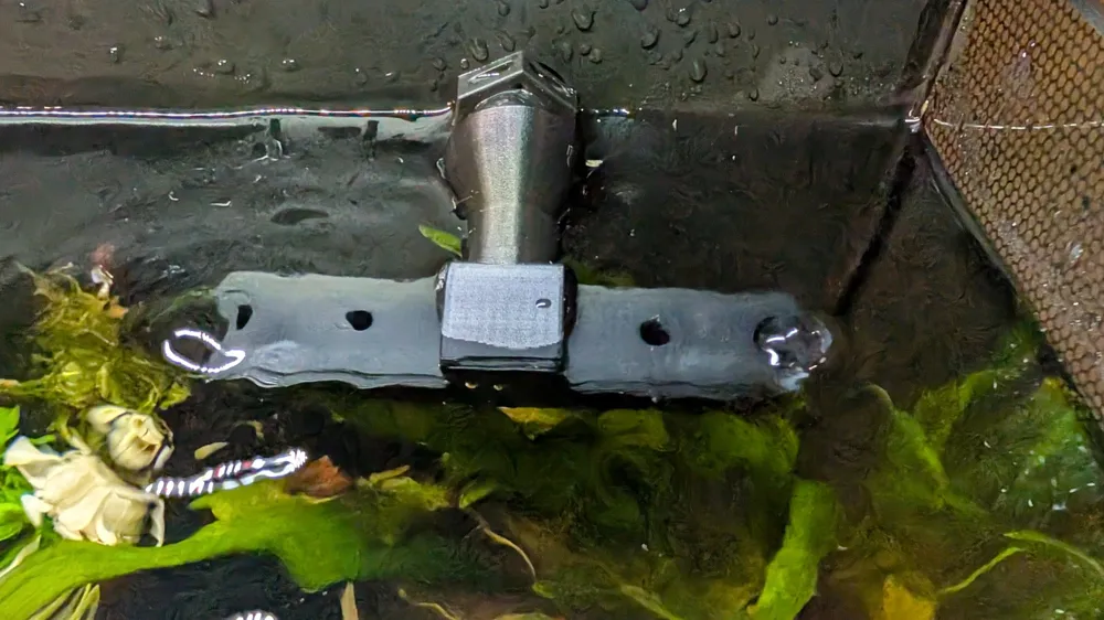 Fluval Flex 2.0 - Low Flow Spray Bar (Water) - Free 3D Print Model ...