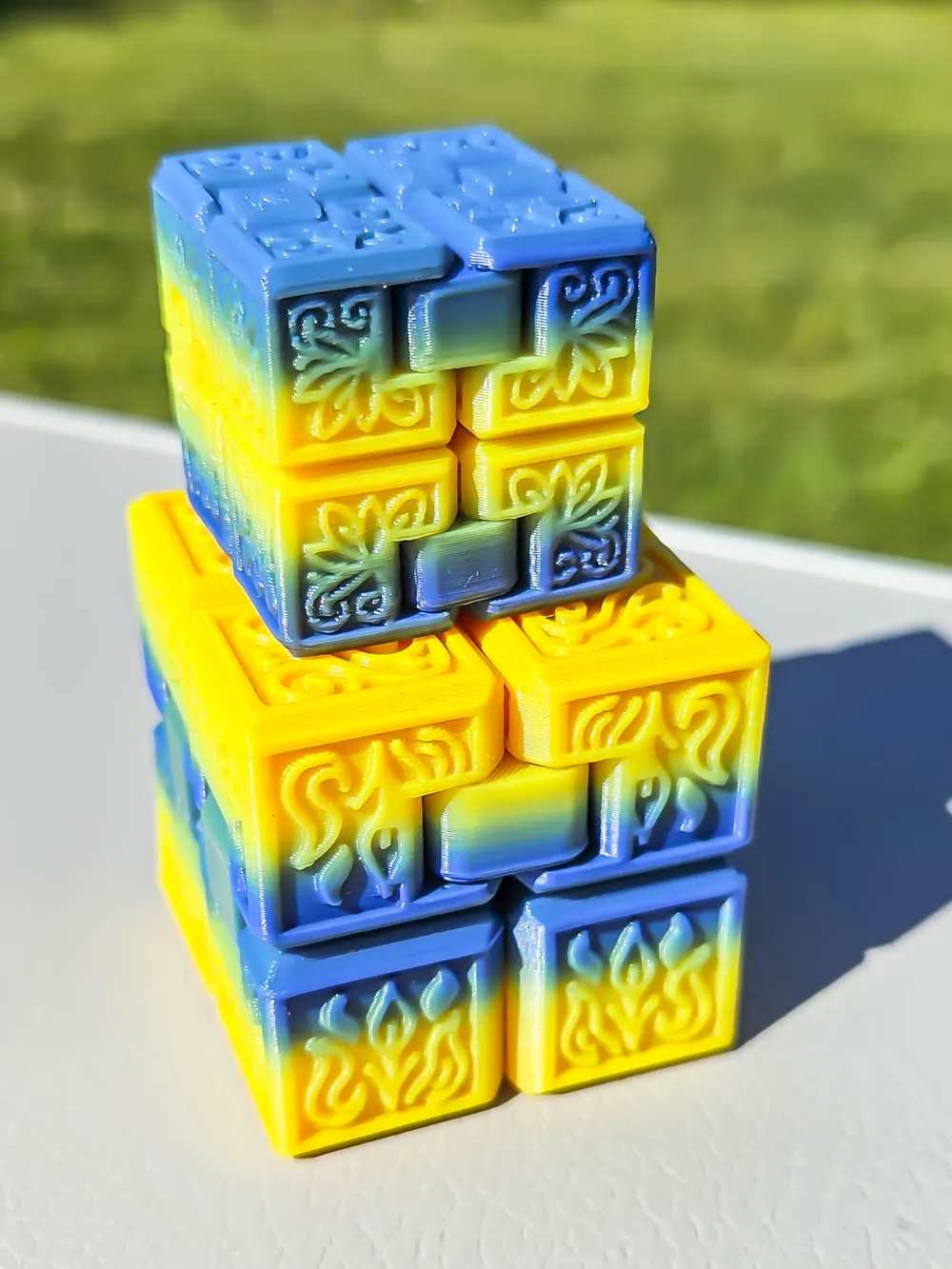 Spring Infinity Cube Fidget (print in place) by Mr_Andre MakerWorld ...