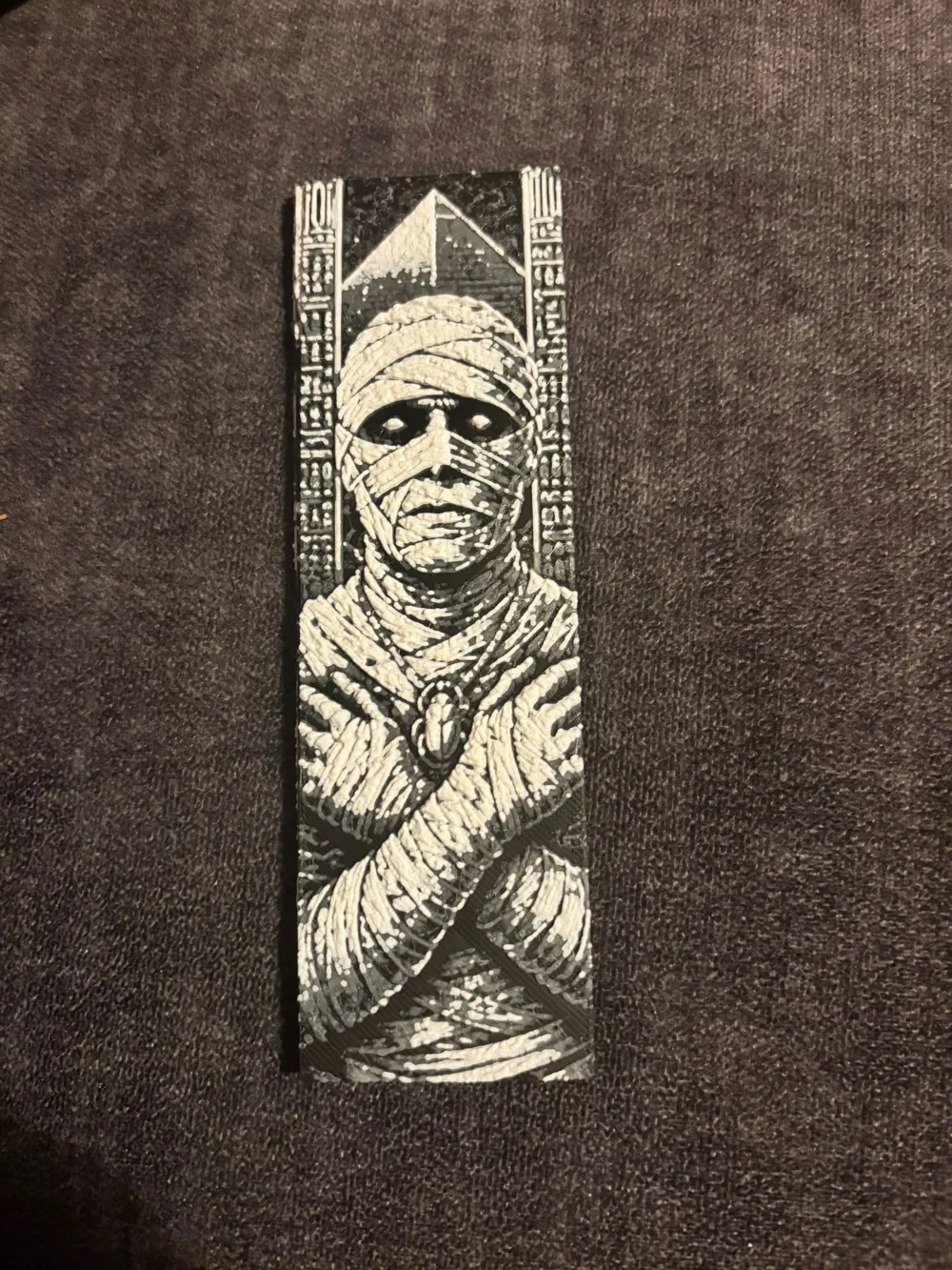 Midnight Monsters bookmarks - Free 3D Print Model - MakerWorld