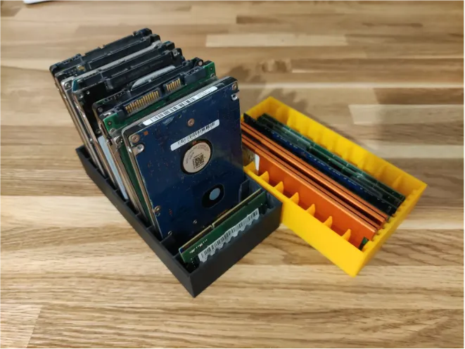 RAM and 2.5" HDD Box by hibatos - MakerWorld