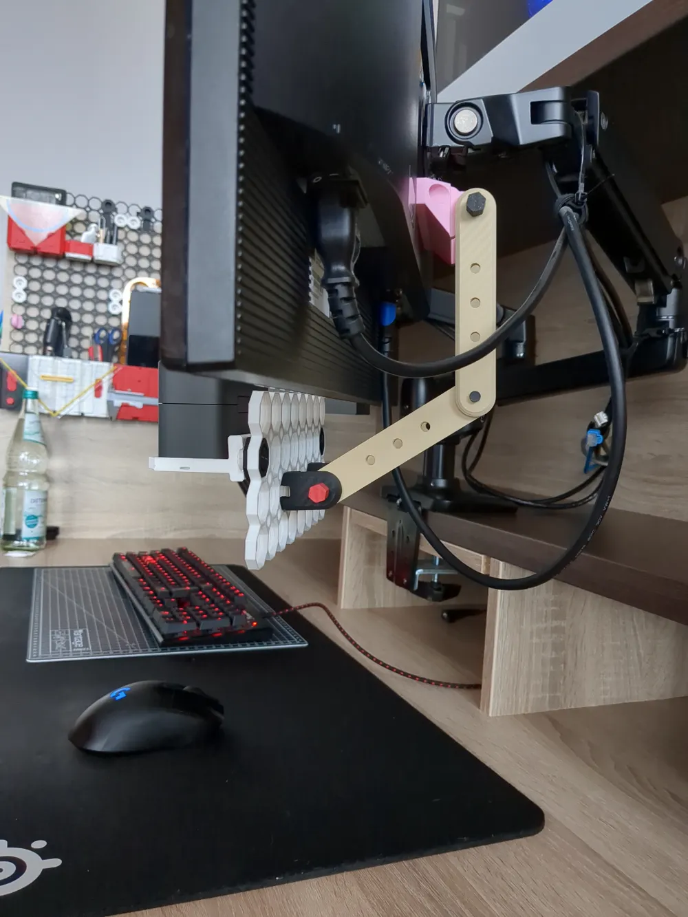 Multiboard mounting system for Vesa monitor holder by KeaselDesign ...