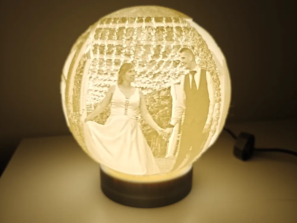 Lithophane round base for moon form - Free 3D Print Model - MakerWorld