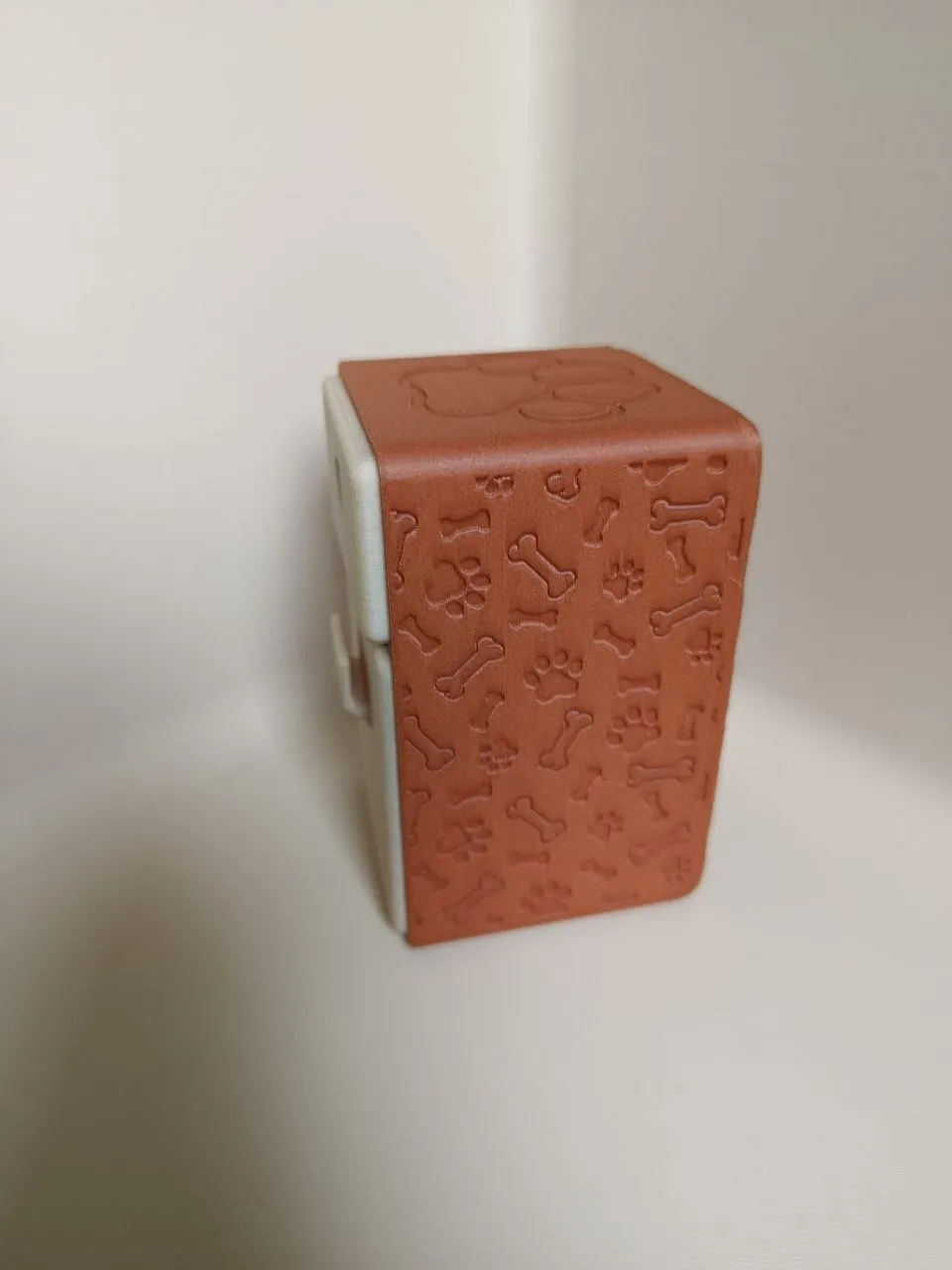 Desk Sharpener - Pet Pattern - Free 3D Print Model - MakerWorld