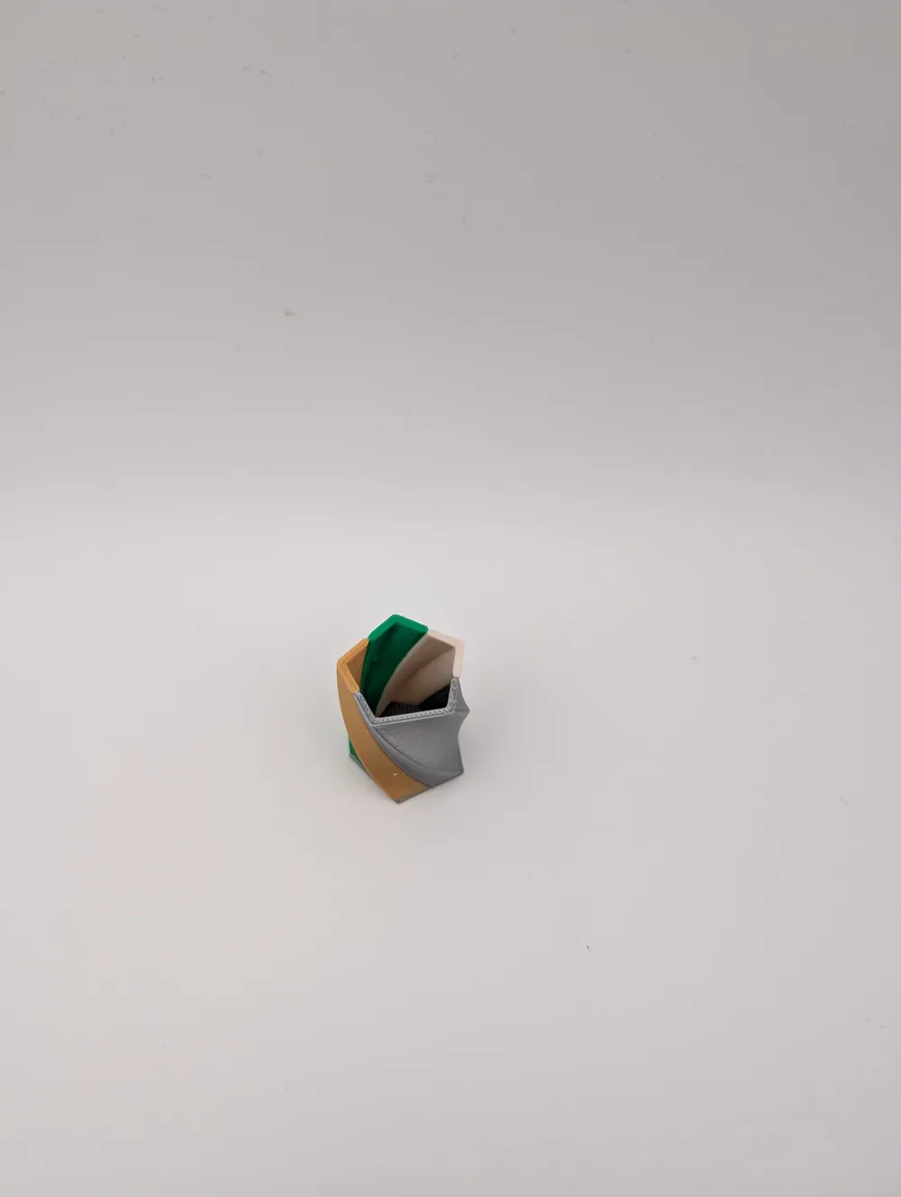 Vortex Fold Vase Parametric Multicolor Test Print - Free 3D Print Model ...