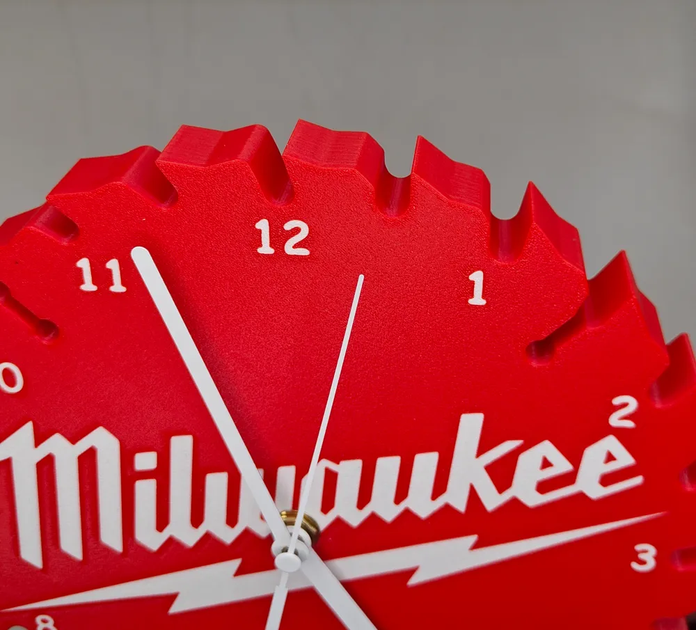 Milwaukee Saw Blade Clock by railimages MakerWorld: Download Free 3D Models