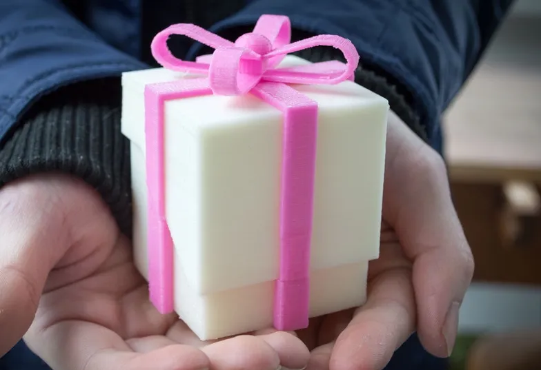 Valentine's Gift Box - Free 3D Print Model - MakerWorld
