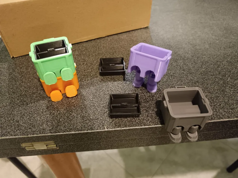 Cute little container box with legs by Mentalist_3D - MakerWorld