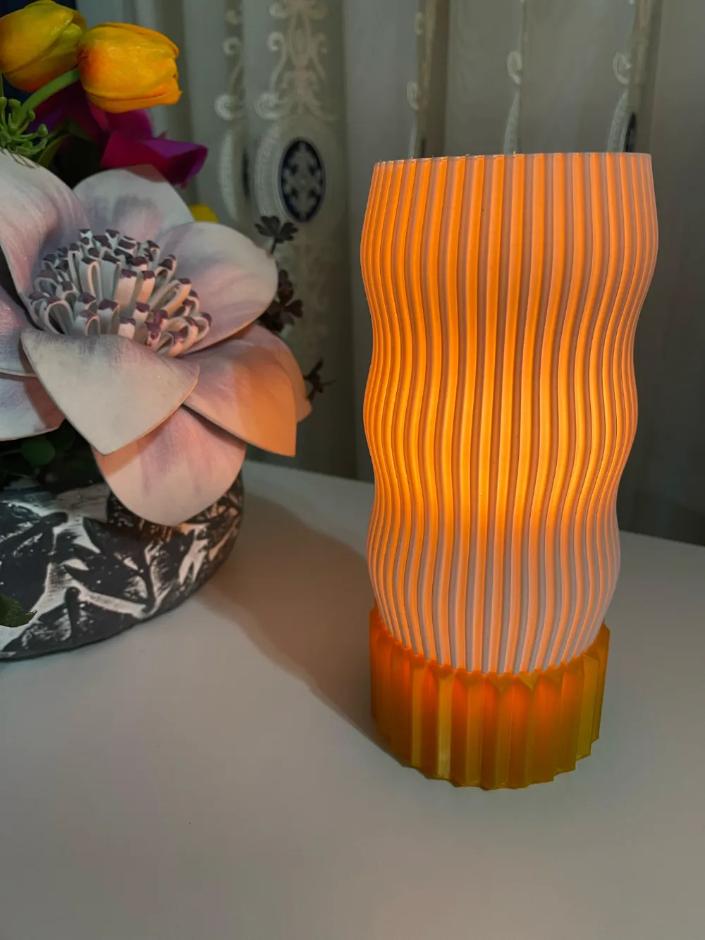 Lámpara Ondulada por Plastifyre.3D - MakerWorld