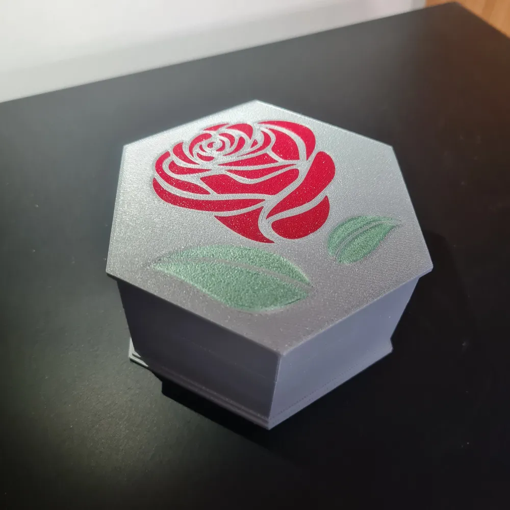 Rose Gift Box by Maker's Innovations - MakerWorld