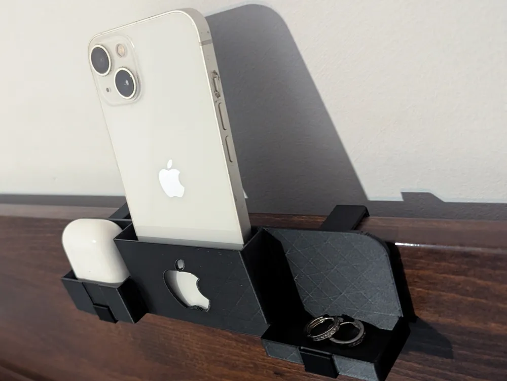 iPhone 13 bed shelf by m4t35 - MakerWorld