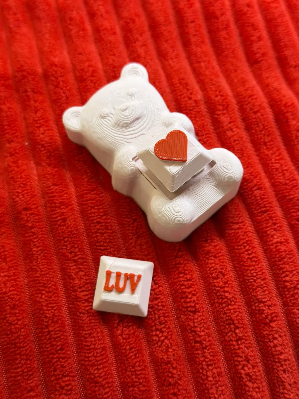 Gummy Bear Fidget clicker by Ada & K - MakerWorld