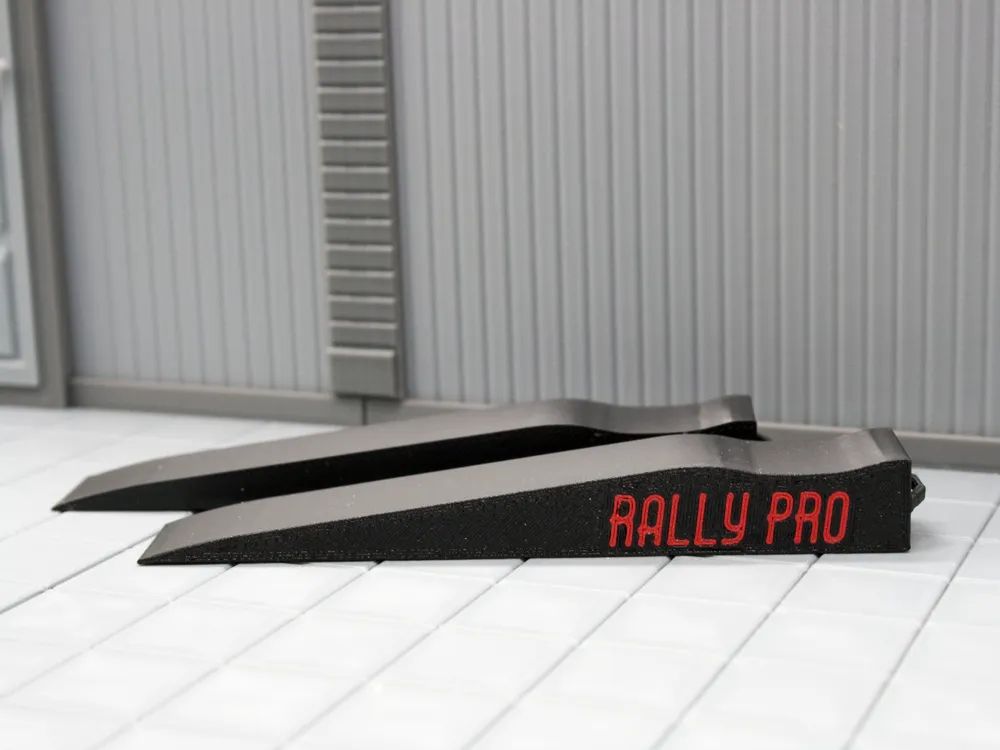 Miniature Car Ramp Rally Pro, Diorama, scale 1:18 by Wilhelmus - MakerWorld