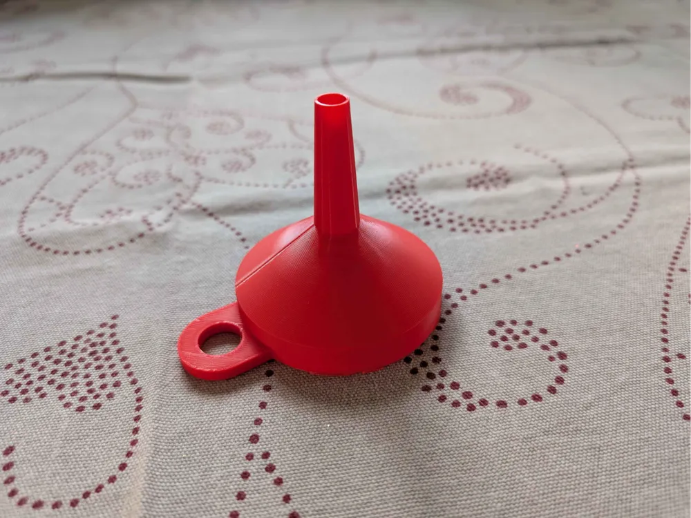 Average/Small Funnel - 8.8mm Outer Diameter by O&K 3D Creations ...
