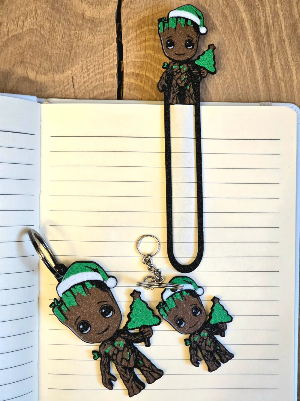 Christmas Baby Groot bookmark by Goomol DIY - MakerWorld