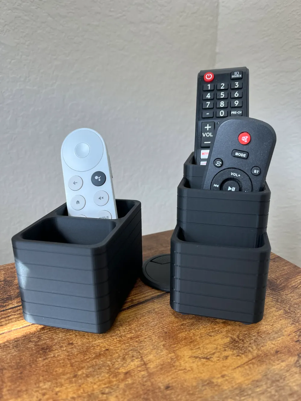 Remote Control Caddy - 3 or 2 bays by JDS3d - MakerWorld