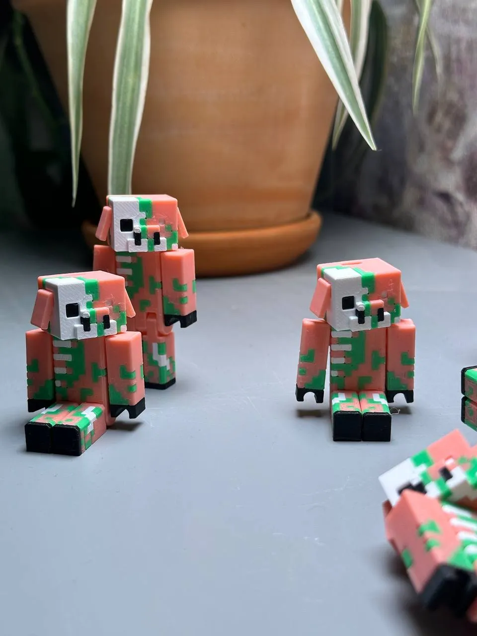 Minecraft Zombified Piglin Articulated by kirimba MakerWorld: Download ...