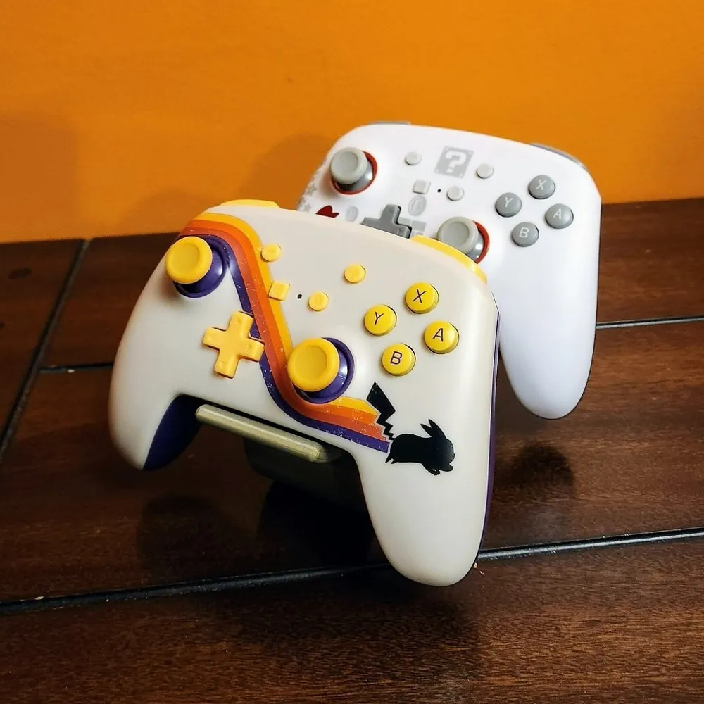 PowerA Nintendo Switch Controller Stand by Man of Mystery Intl. - MakerWorld