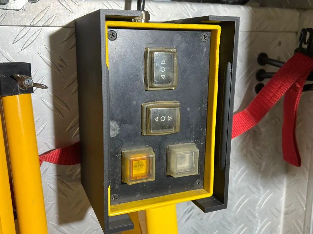 Ziegler Light Mast Control Holder by Vinni112 - MakerWorld