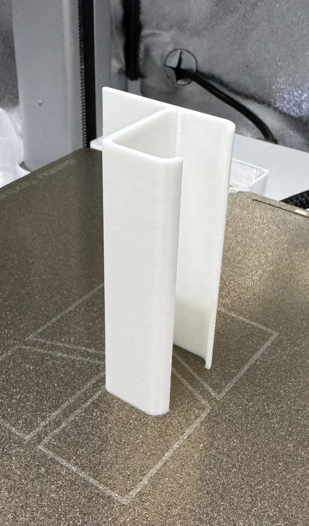 USB-Hub-Halterung unter dem Schreibtisch – Kostenloses 3D-Druckmodell ...