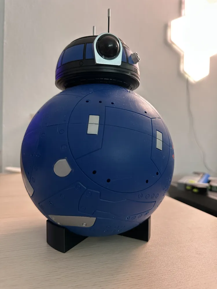 BB Droid Display Stand by Esquerdo MakerWorld: Download Free 3D Models