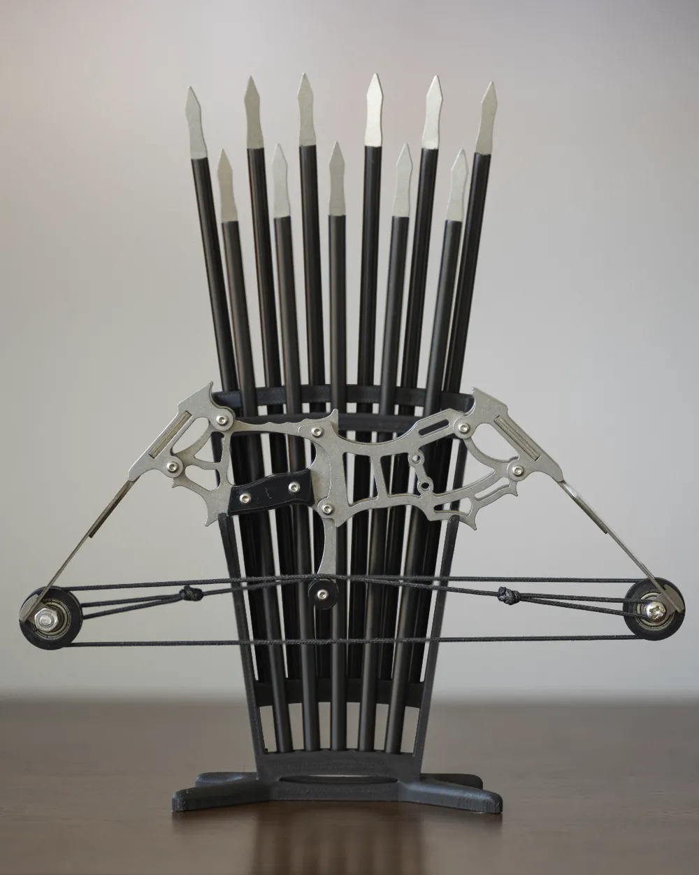 Display Stand for Mini Compound Bow & Arrows by rbulmahn - MakerWorld