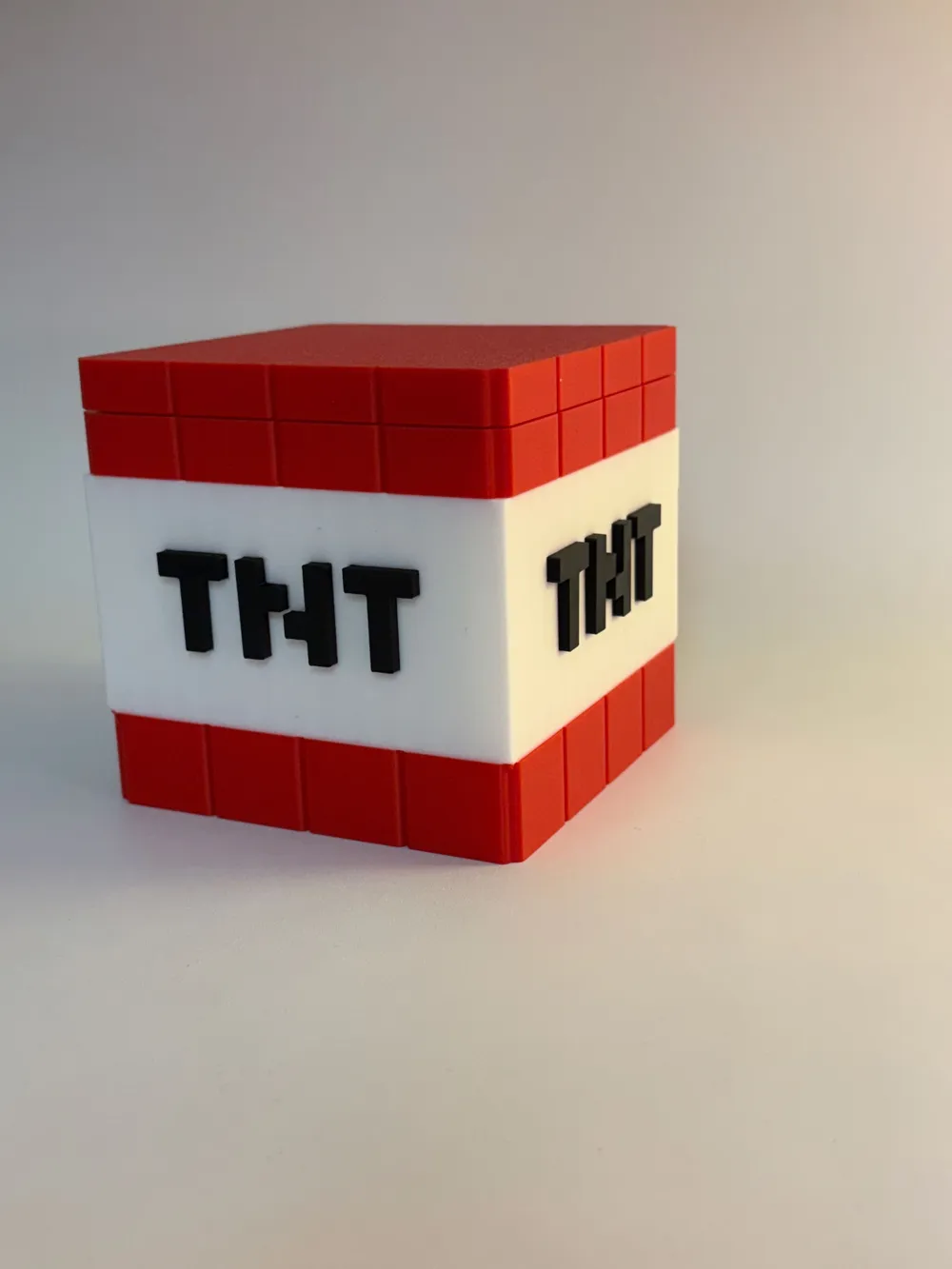 Minecraft TNT storage box by JazzySciLab MakerWorld: Download Free 3D ...