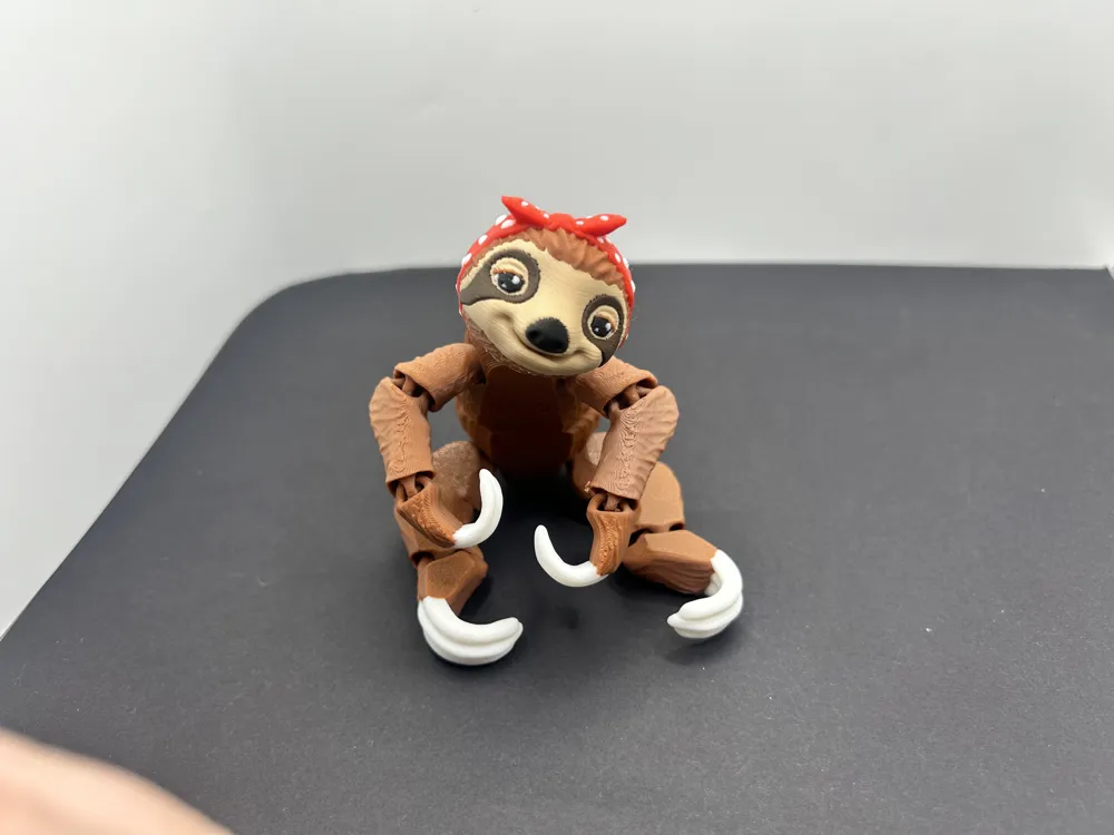 A cuddle of sloths - Free 3D Print Model - MakerWorld