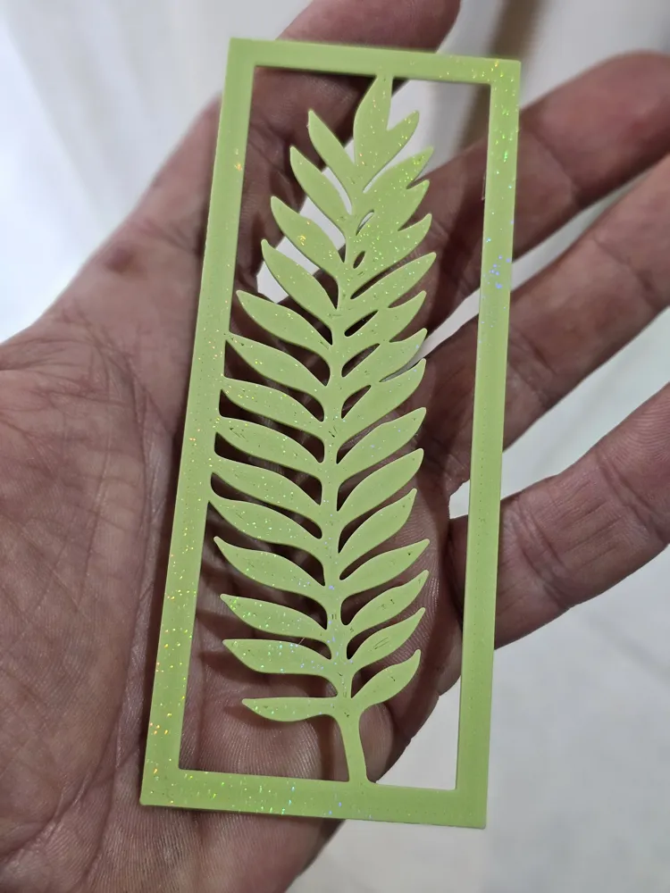 Leaf Pattern Bookmarks – Set of 2 Small Designs - Free 3D Print Model ...