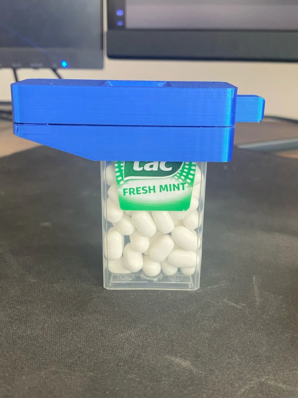 Sliding Tic-Tac dispenser - Free 3D Print Model - MakerWorld