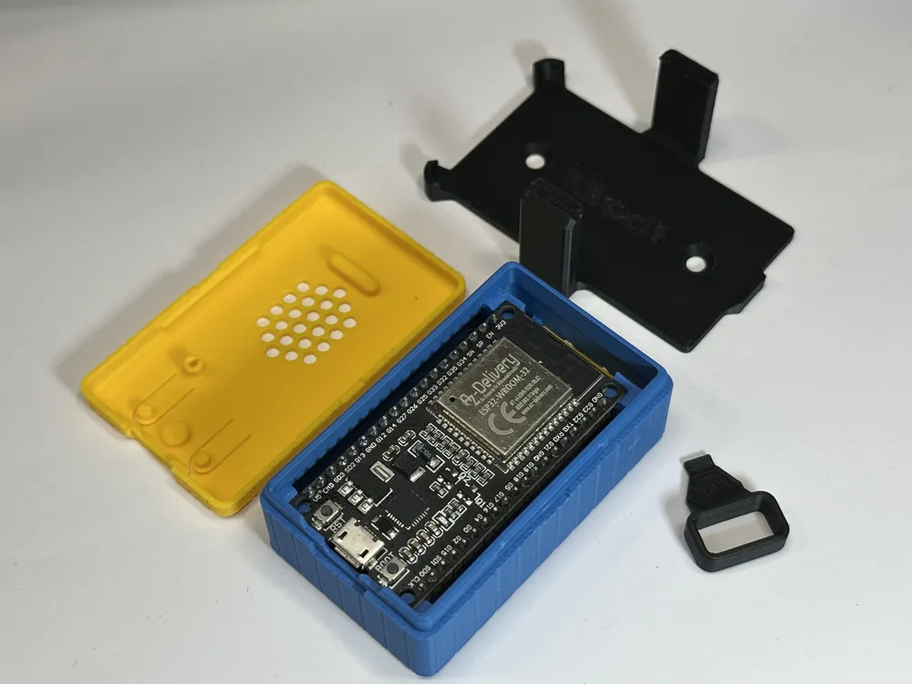 ESP32 Dev Kit C - CP2102 Case Kit - New Version by i-BoxIt MakerWorld ...