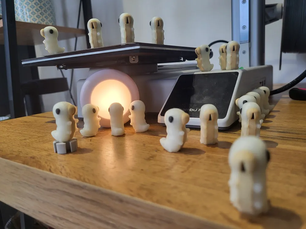 Hollow Knight Glow Worm Grub by Jonparrish3D MakerWorld: Download Free ...