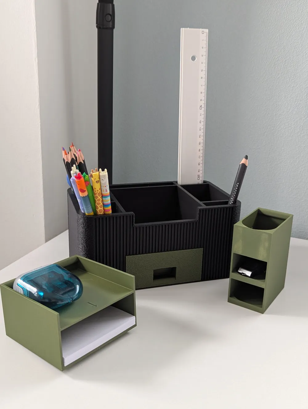 Modern desk organizer - Free 3D Print Model - MakerWorld