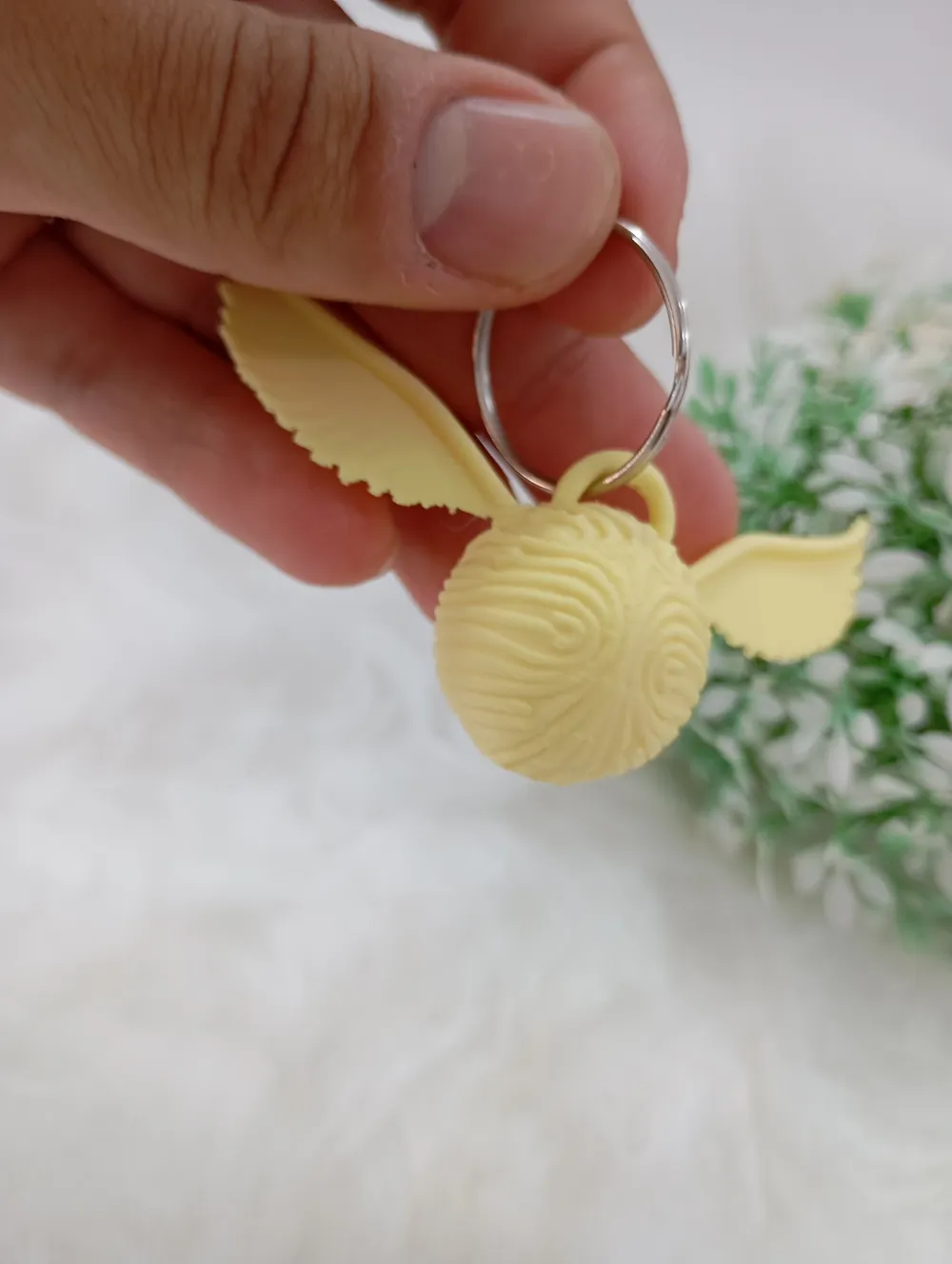 Harry Potter Golden Snitch Keychain - Free 3D Print Model - MakerWorld
