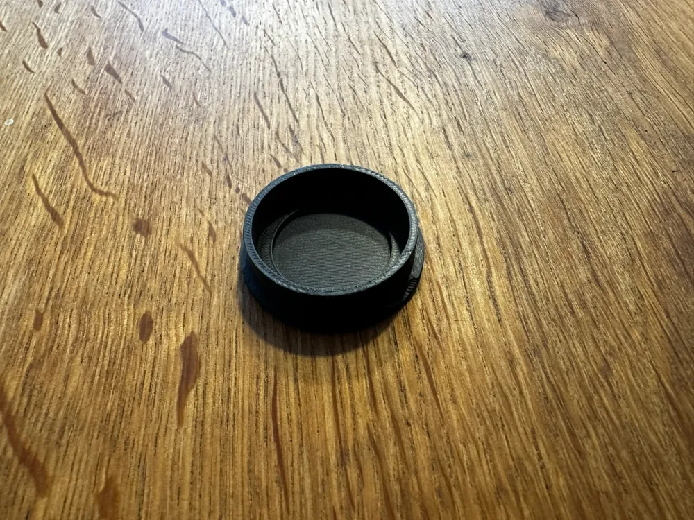 Hidden AirTag Bike Mount (Parameterized) by lukas.duus - MakerWorld