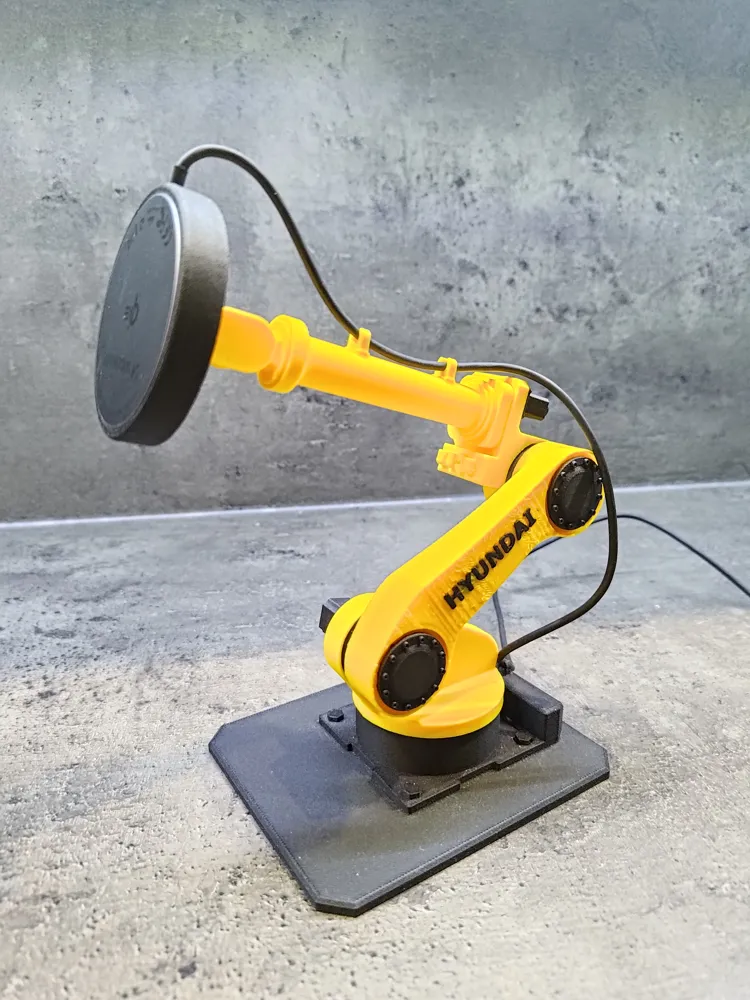 ROBOT PHONE STAND - Free 3D Print Model - MakerWorld