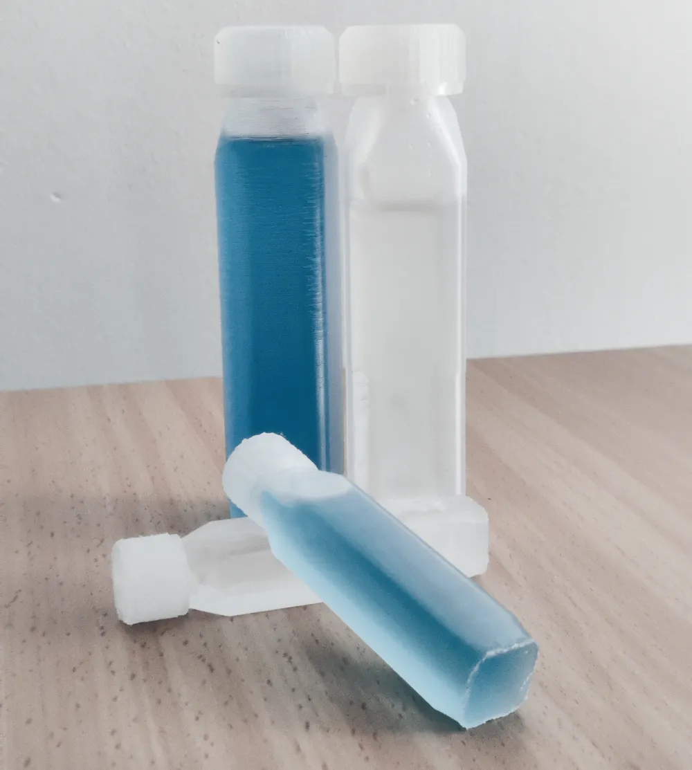 Customizable lightweight travel vials by Mikhail C. MakerWorld ...