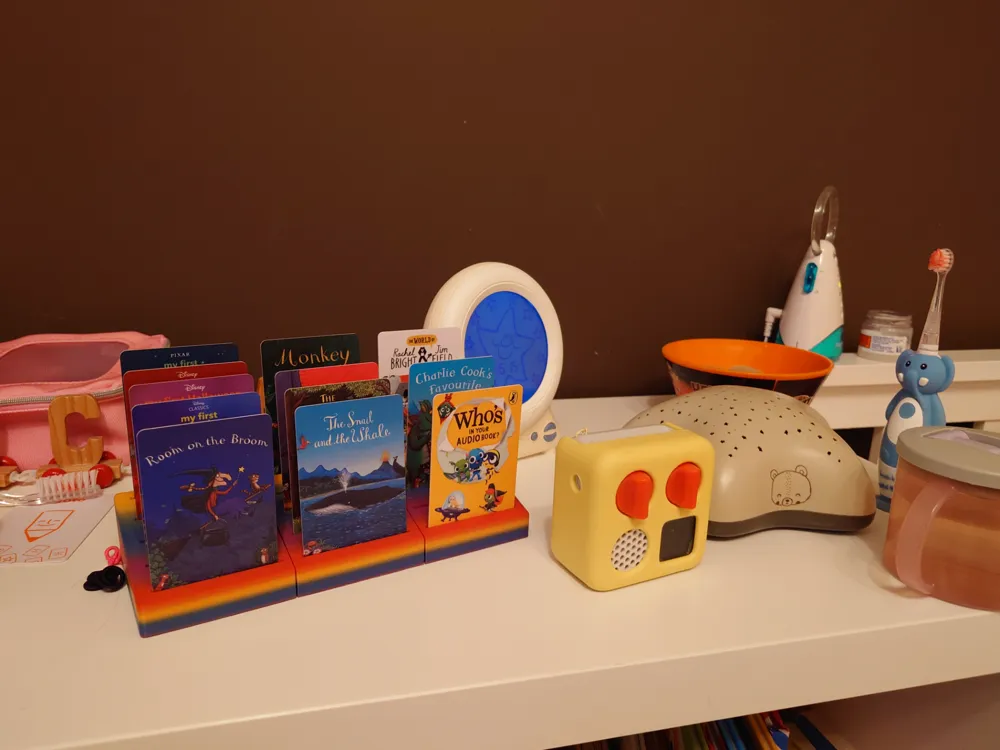 Modular Yoto Player Card Display - Free 3D Print Model - MakerWorld