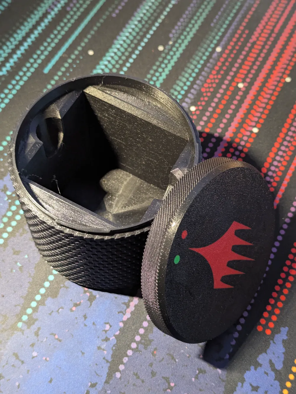 Round MTG Commander Deckbox by Ward - MakerWorld