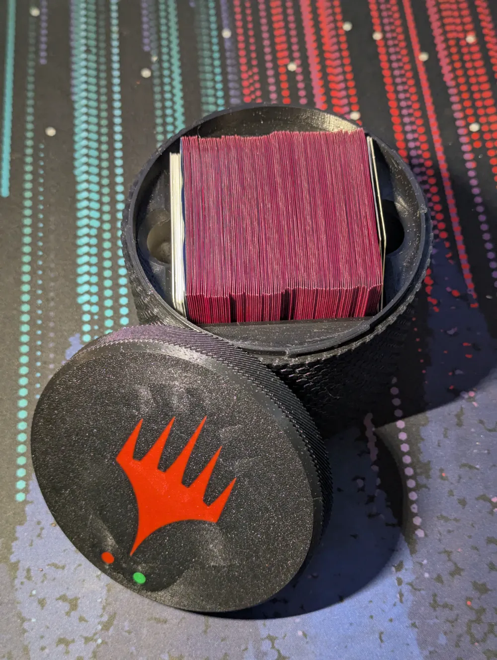 Round MTG Commander Deckbox by Ward - MakerWorld