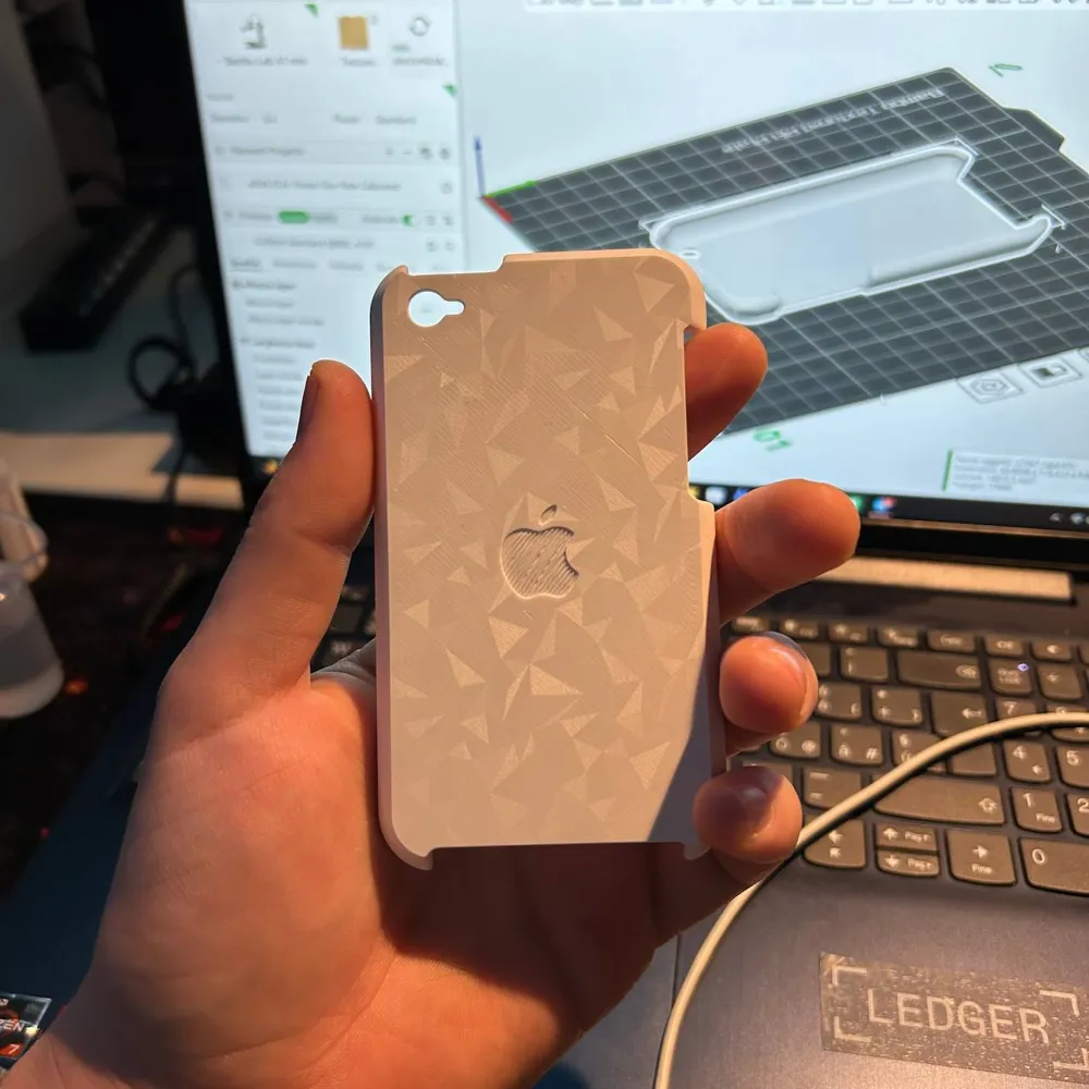 iPod touch 4th Generation Apple Logo Cover - Free 3D Print Model ...