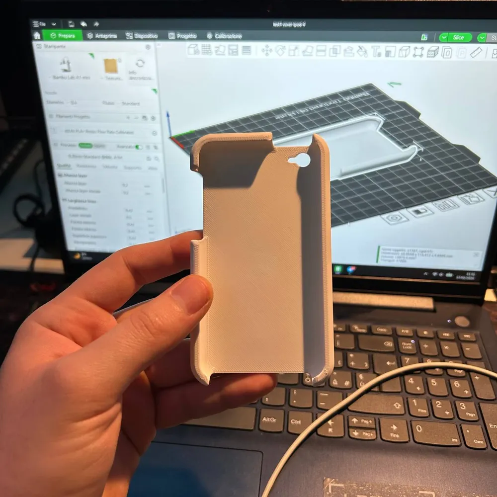iPod touch 4th Generation Apple Logo Cover - Free 3D Print Model ...