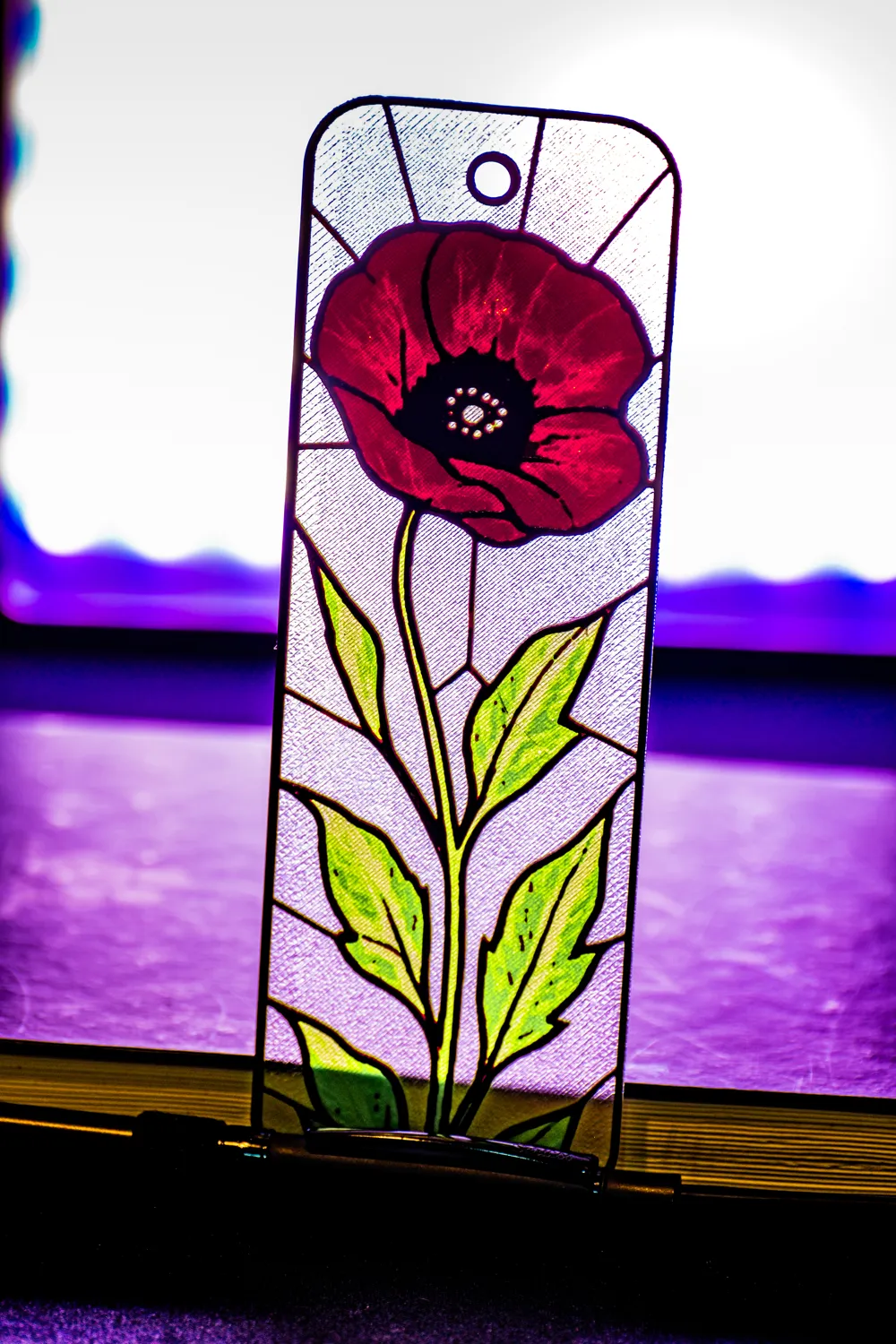 Stained Glass Poppy - Hueforge Bookmark by ArchiTech MakerWorld ...