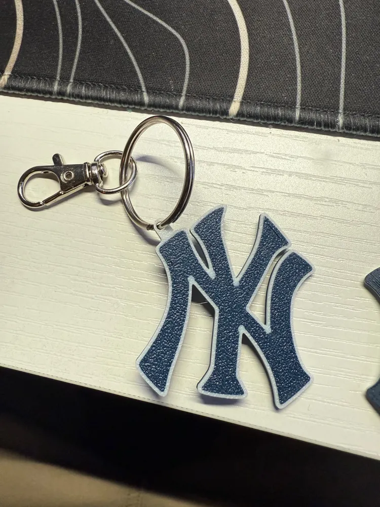 New York Yankees Keychain by oscars A1MakerWorld: Download Free 3D Models