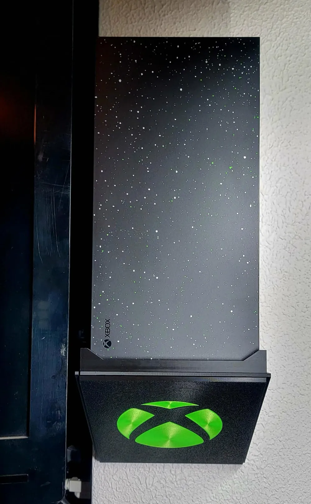 XBOX SERIES X WANDHALTERUNG – Kostenloses 3D-Druckmodell – MakerWorld
