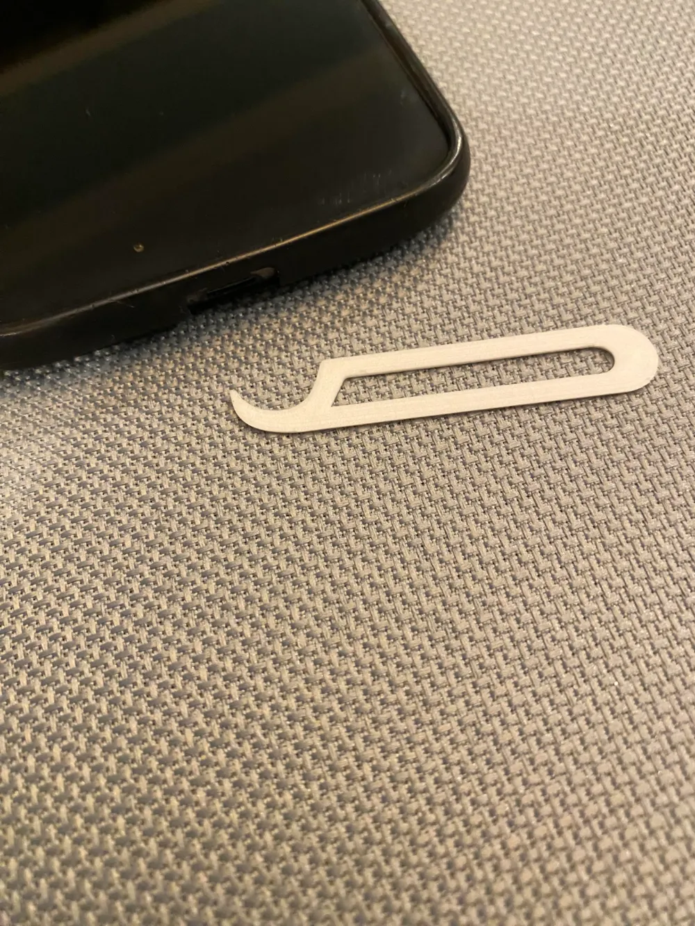 Phone Picker by Walktalkprints:)MakerWorld: Download Free 3D Models