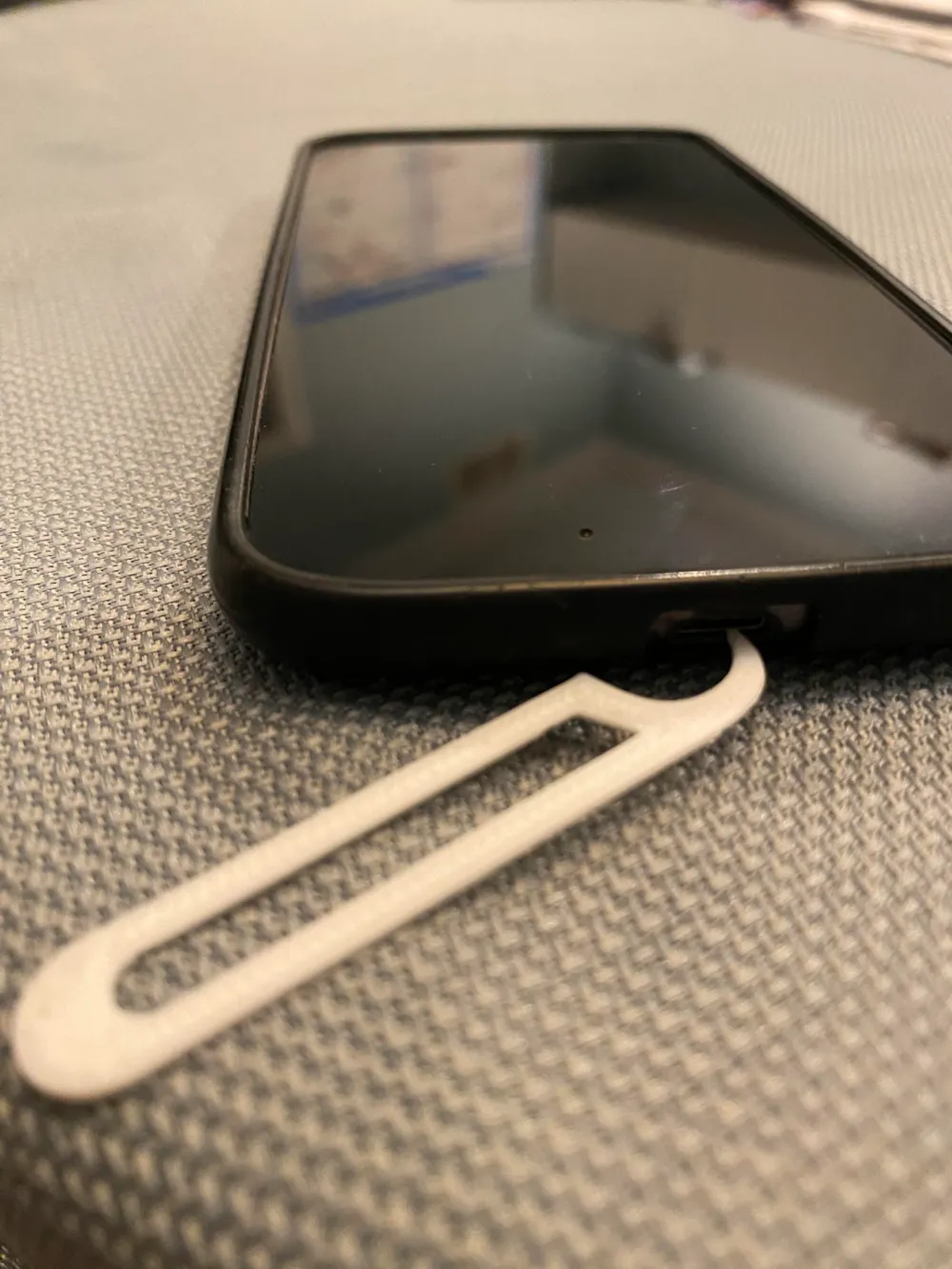 Phone Picker by Walktalkprints:)MakerWorld: Download Free 3D Models