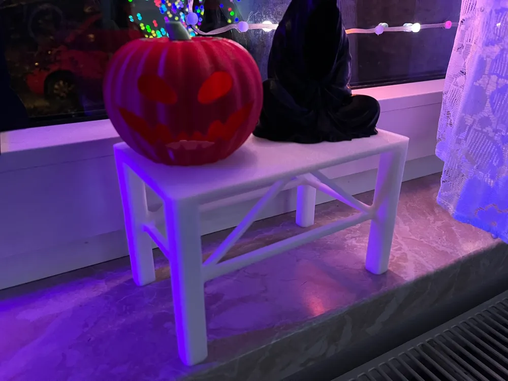 Tiny Table by MaJoHo MakerWorld: Download Free 3D Models