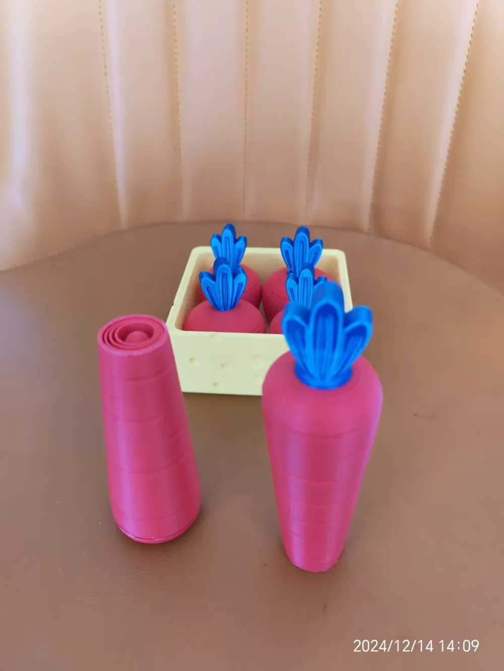 Fidget toy - Flexi Carrot Spiral Extending Sword - no supports ...