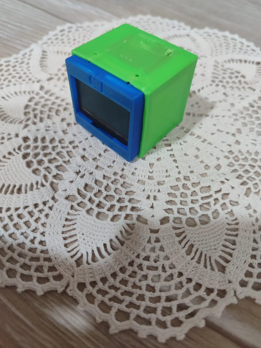 Esp32 Timestation OLED by Ciho Robotics MakerWorld: Download Free 3D Models