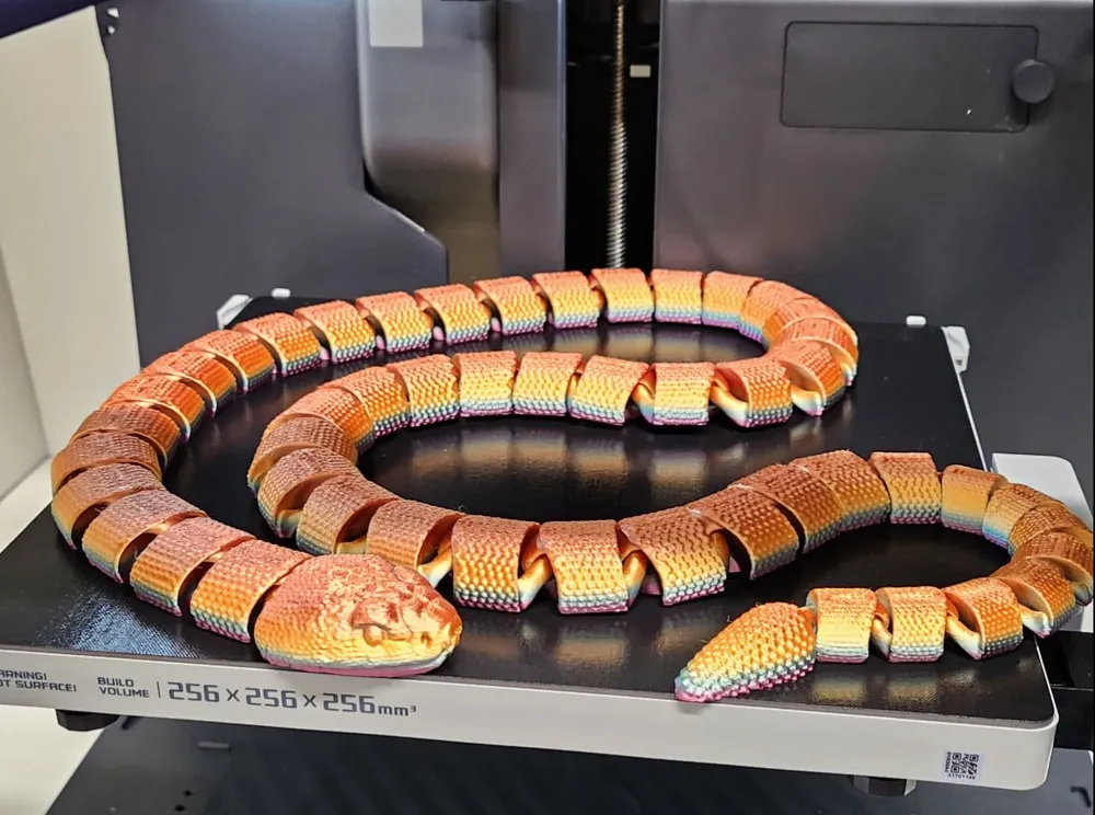 Flexi Articulated Snake 114 cm long by uni3Dworld MakerWorld: Download ...